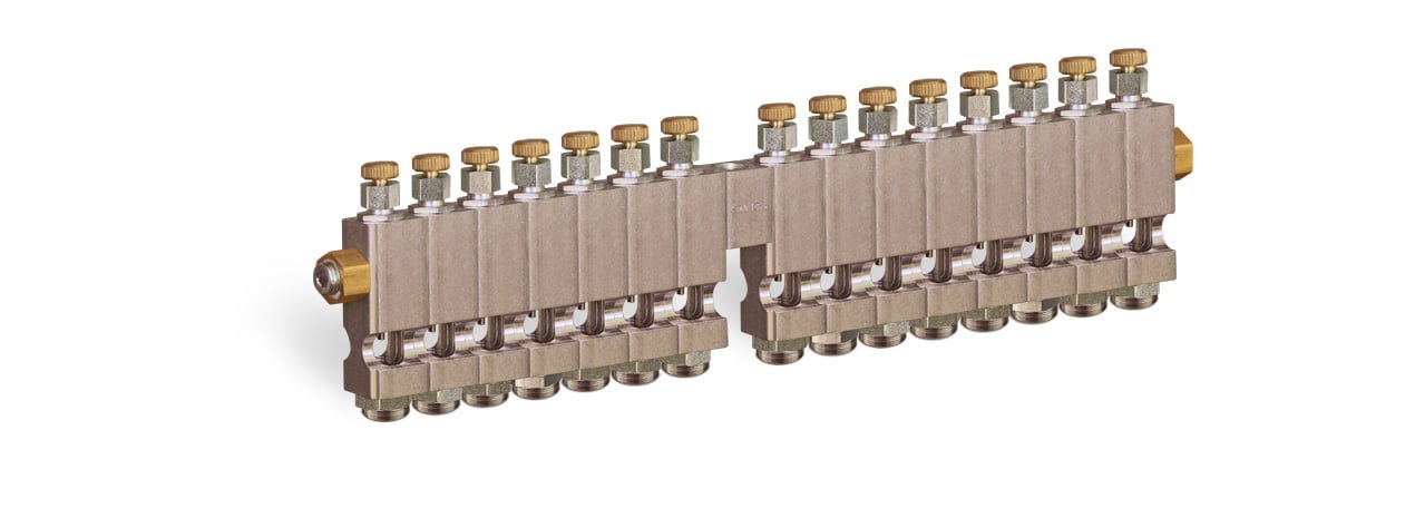 Multiple Sight Feed With 20 Valves - Lubrication Equipment ...